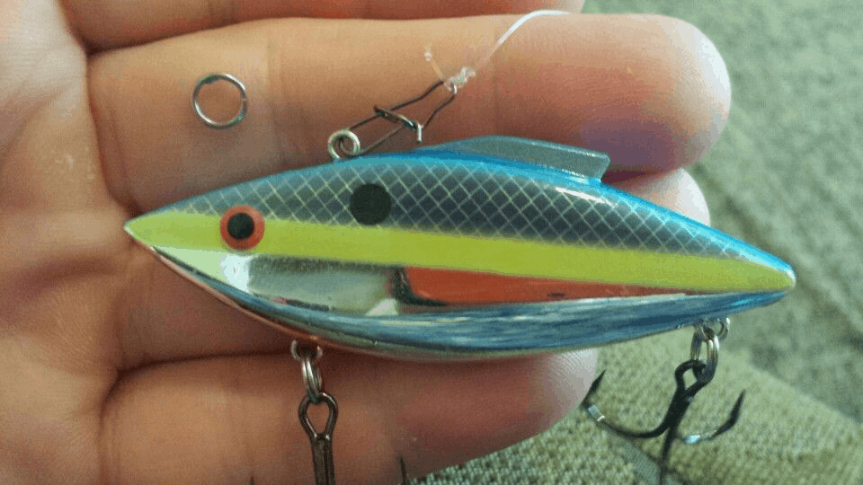 Snaps For Crankbaits: Should You Use Them Or Avoid Them?