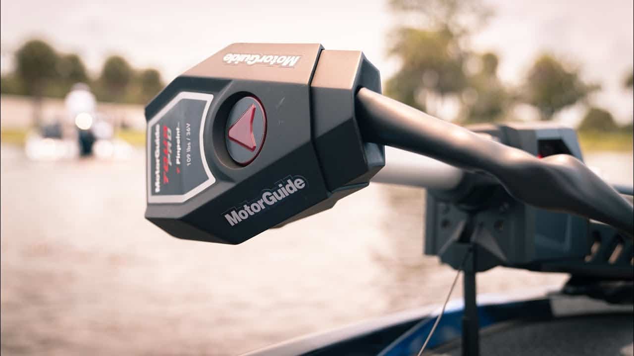 Best Spot Lock Trolling Motors: Lowrance, Garmin, Minn Kota, and ...